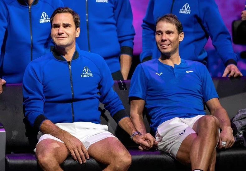 Federer y Nadal, de la mano y llorando: fotos históricas que ayuda a ... Federer y Nadal, de la mano y llorando: fotos históricas que ayuda a ...