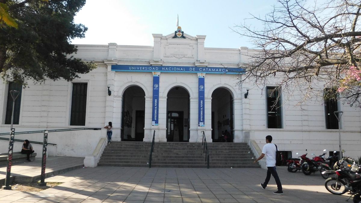 La UNCA festeja su 50º aniversario con actividades culturales y el Dúo ...