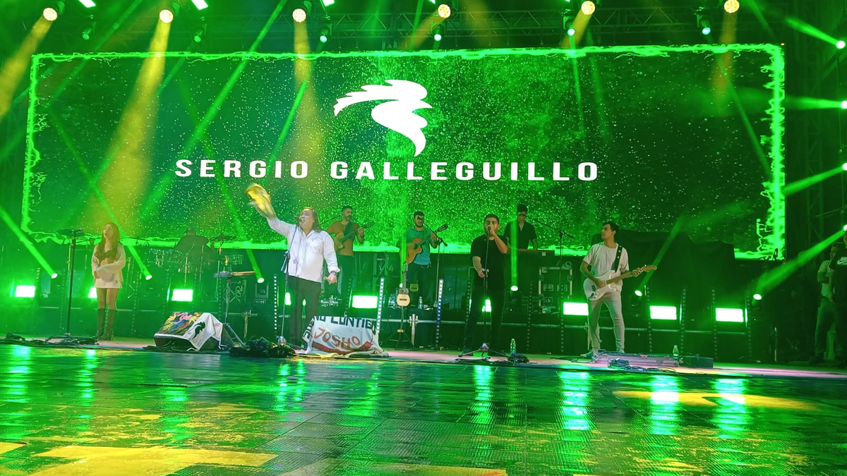 El Fuerte cerró su segunda noche con fiesta y figuras nacionales