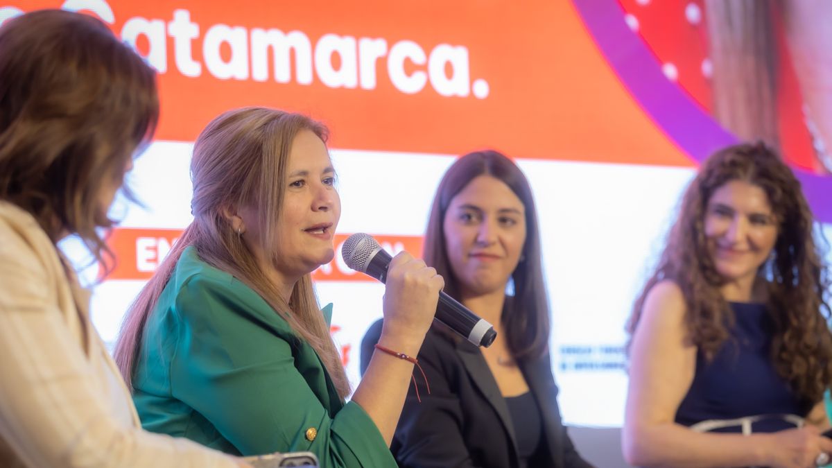 Belky Pennise: Mientras algunos destruyen, nosotras seguimos construyendo