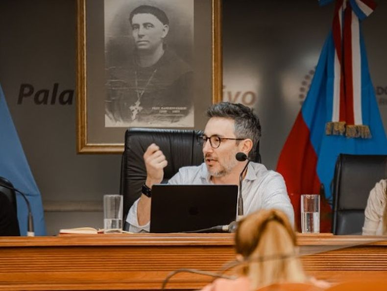 Ávila, a favor de la boleta única