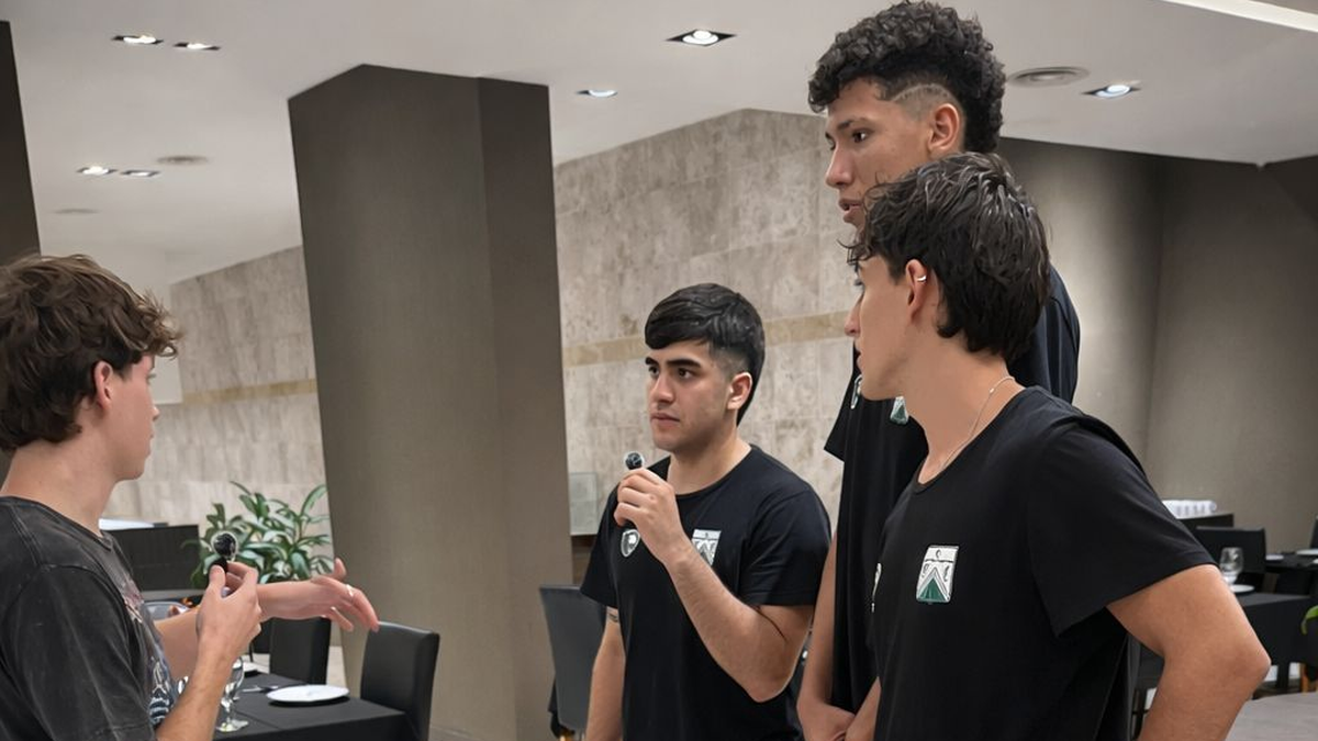 Andrés Escobar sobre el voley argentino: Muchos de los chicos terminan ...