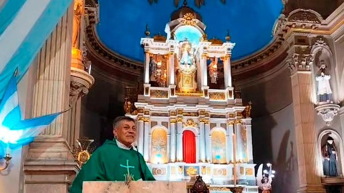El padre Ramón Cabrera es el nuevo rector de la Catedral Basílica