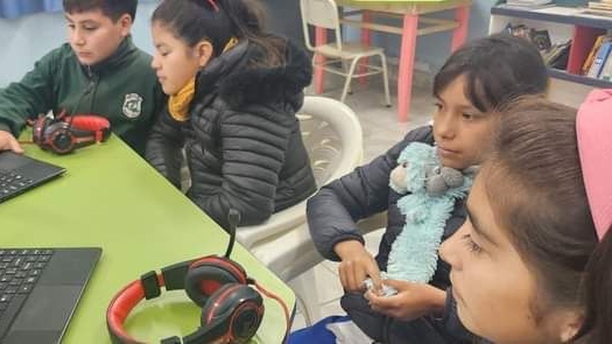 Buscan intensificar la enseñanza del idioma