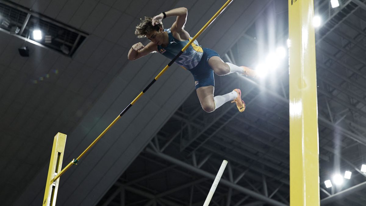 Duplantis, nuevo récord mundial de salto con garrocha
