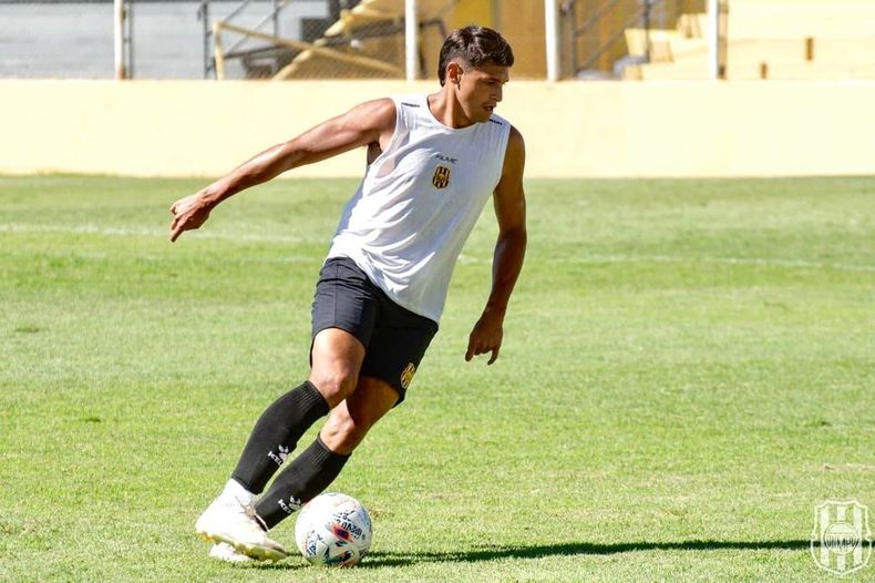 Olimpo, con Nelson Da Silva de titular, juega por la Copa Argentina