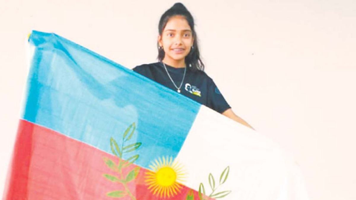 Niña poeta desde La Perla del Oeste