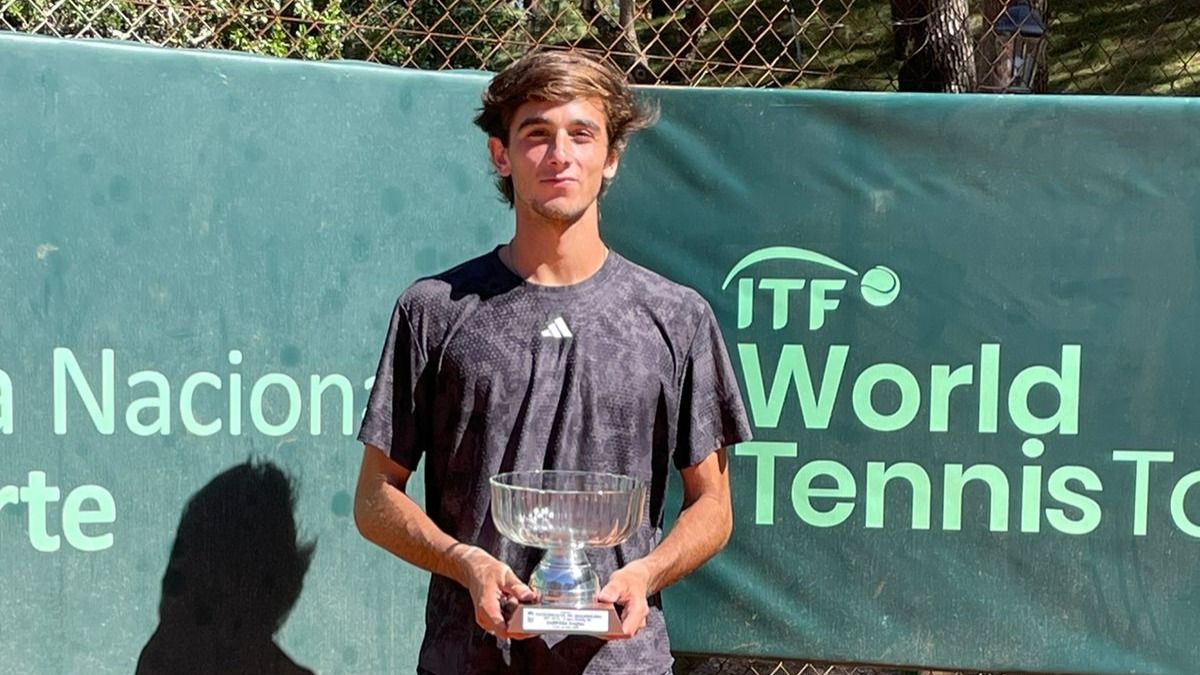 Histórico, La Serna logró su primer título profesional