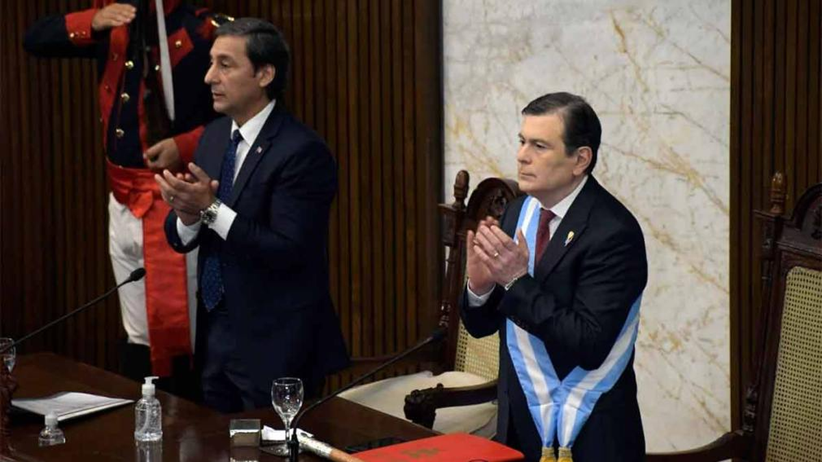 Santiago del Estero: Zamora dará un bono para todos los estatales