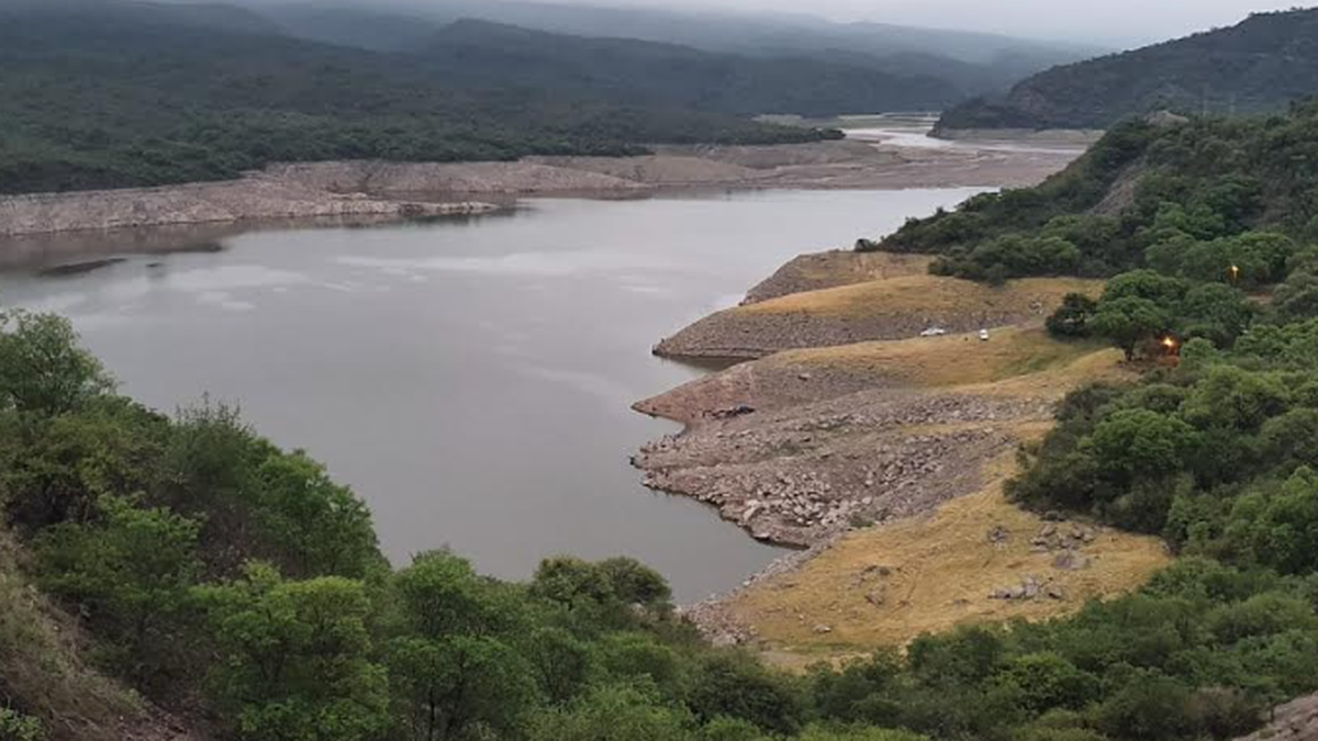 Preocupa el bajo nivel de agua del dique Las Pirquitas